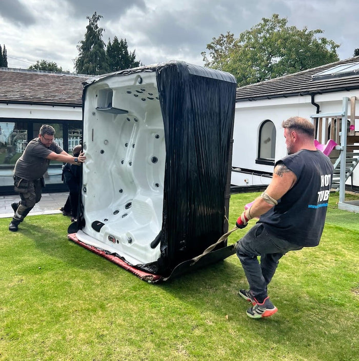 Hot Tub Relocation In London - We'll Move Your Hot Tub